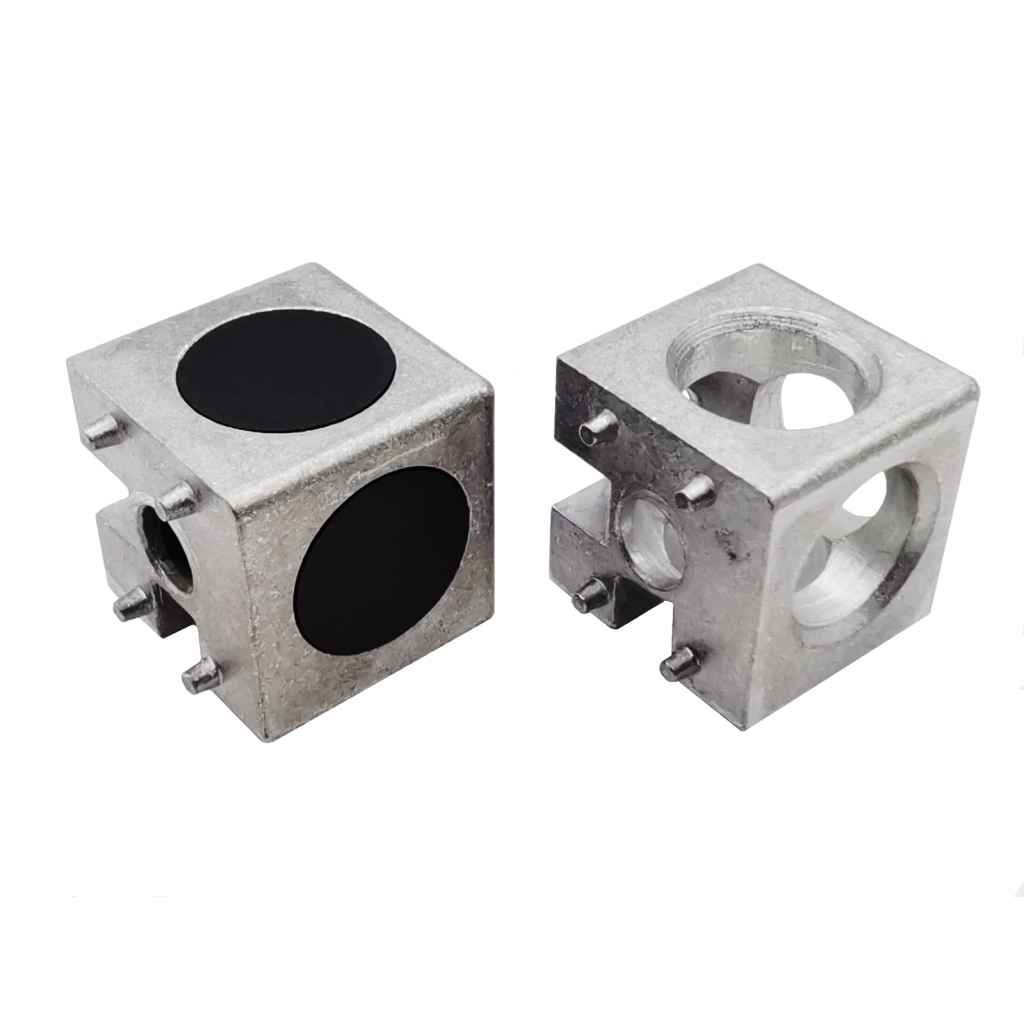 Cubo de Aluminio para 3 Conexiones 30x30mm – Sieeg Ingeniería